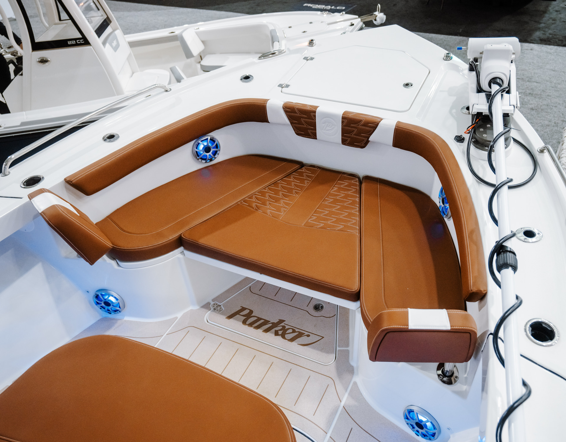 294 Fathom Boat - Parker Boats